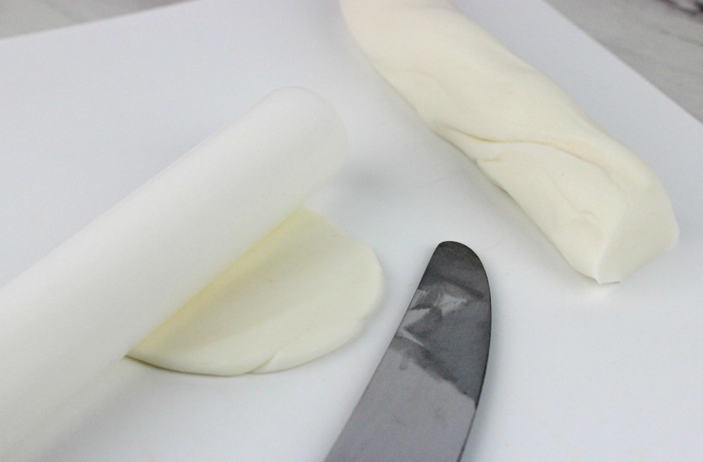 Step 3: Use a 1-1/2-inch scoop to create balls, then place them on the ...